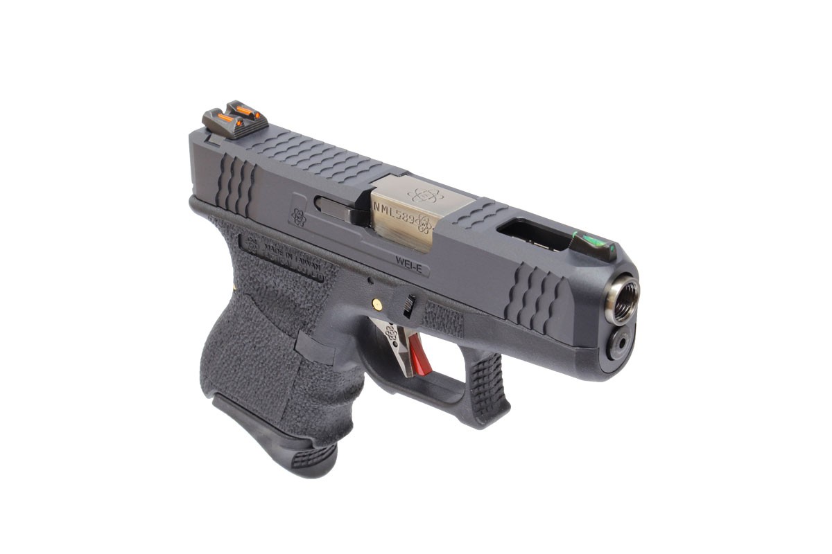 WE G27 T5 BK / SV / BK